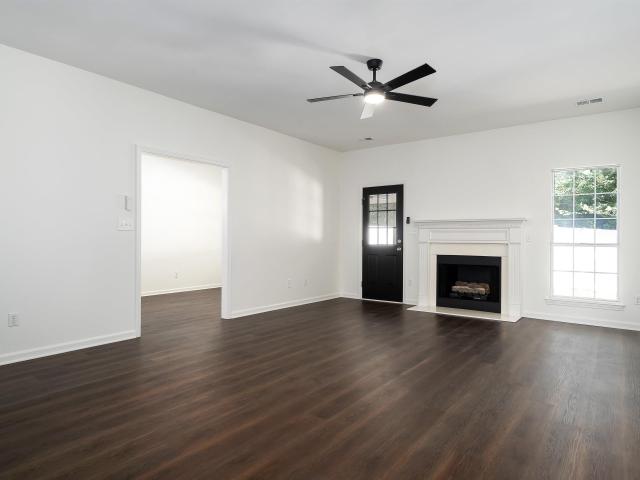 5445 J R Drive