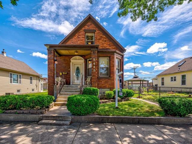 5445 S 73rd Ct, Summit, IL 60501