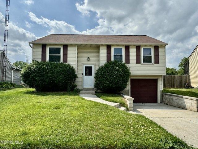 5445 Thornbrook Trl, Toledo, OH 43611