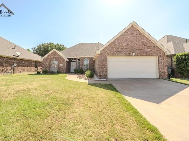 5448 Prairie Lace Ln, Wichita Falls, TX 76310