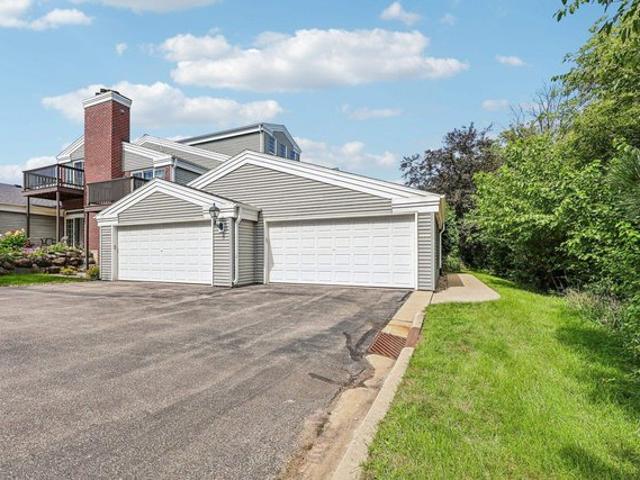 5449 Patriot Dr, Madison, WI 53718