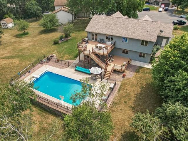 5440 st Ct N, Hugo, MN 55038