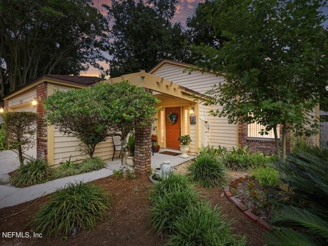 5440 Spring Brook Rd, Jacksonville, FL 32277