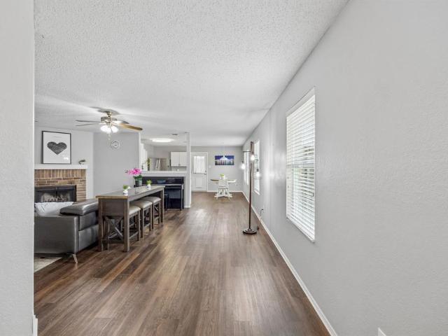 5441 Camarillo Drive