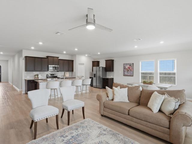 5443 Jasmine Spur
