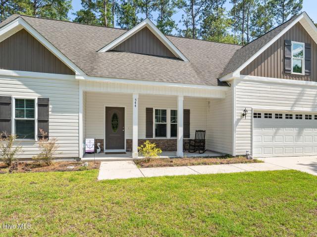 544 Briarwood Drive NW