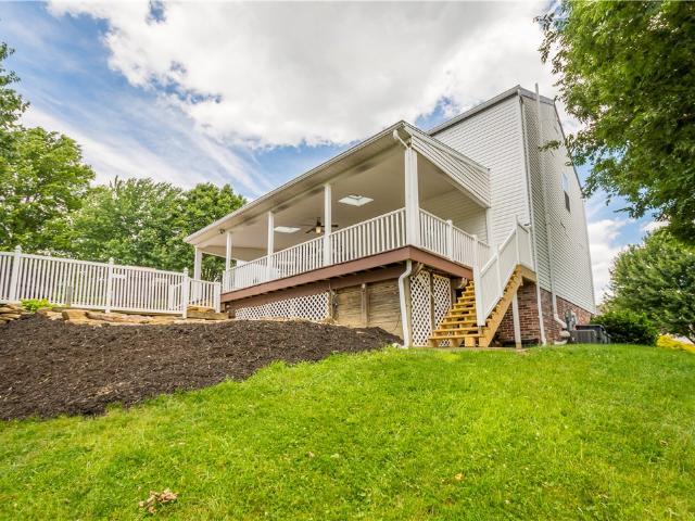 544 Grandshire Dr