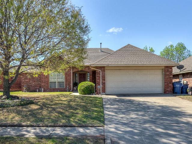 544 E Forest Lane