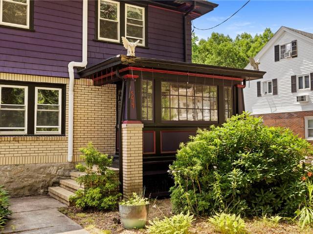 544 Harris Avenue