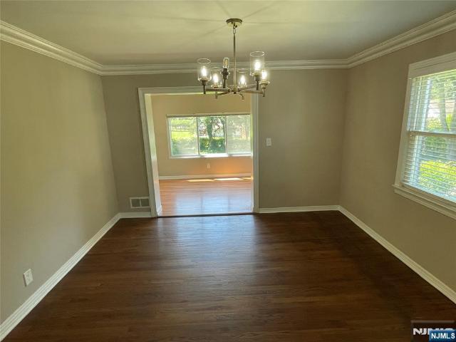 544 Oritani Place