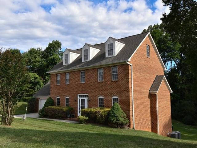 544 Lady Slipper Ln, Lynchburg, VA 24502
