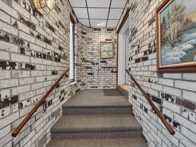 544 Main Street