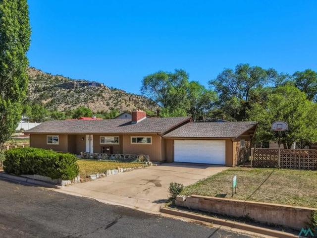 544 S 13th Ave, Raton, NM 87740