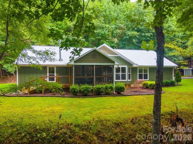 544 Stonehaven Dr, Cullowhee, NC 28723