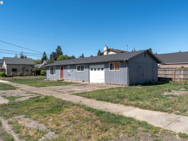 544 SW 1ST ST