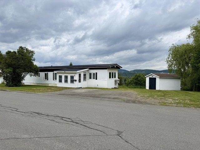 544 Riverview St, Madawaska, ME 04756