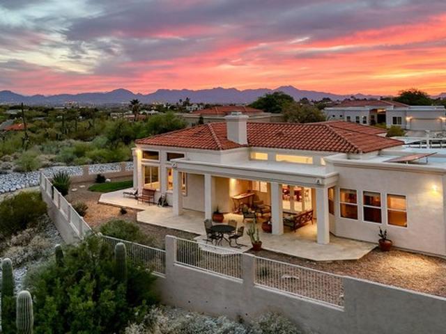 5454 N Crescent Hill Pl, Tucson, AZ 85718