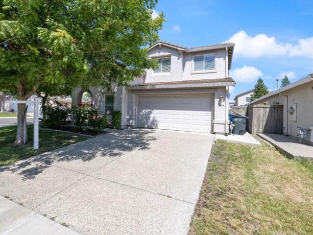 5454 Lewrosa Way, Sacramento, CA 95835