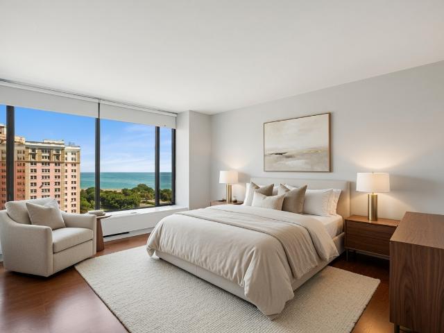 5455 N Sheridan Road # 2003