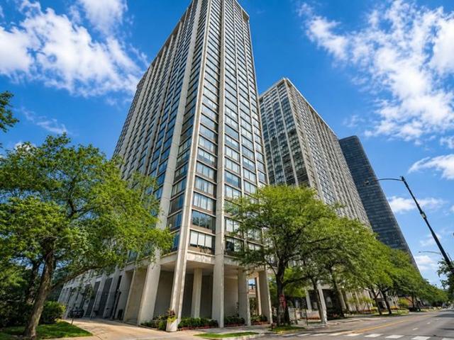 5455 N Sheridan Rd Apt 1012, Chicago, IL 60640