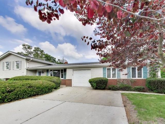 5455 S Catherine Ave, Countryside, IL 60525