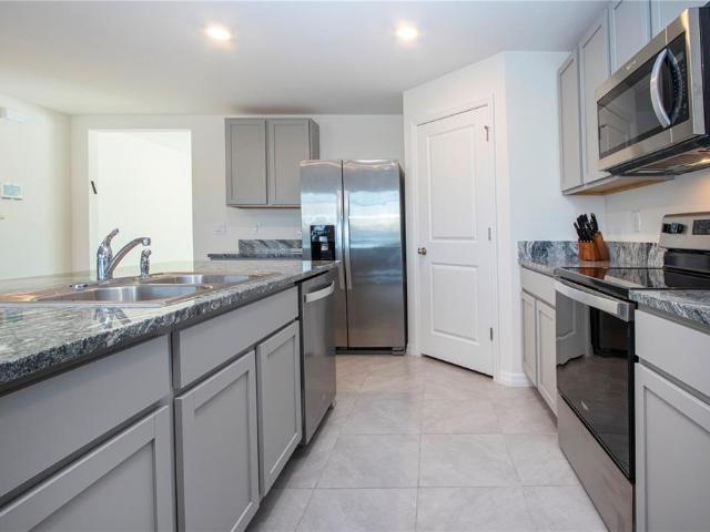 5456 Logan Cave Ave, Wimauma, FL 33598 | MLS #A4678