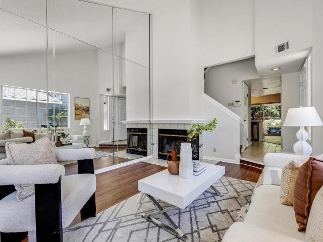 5457 Giuffrida Ct