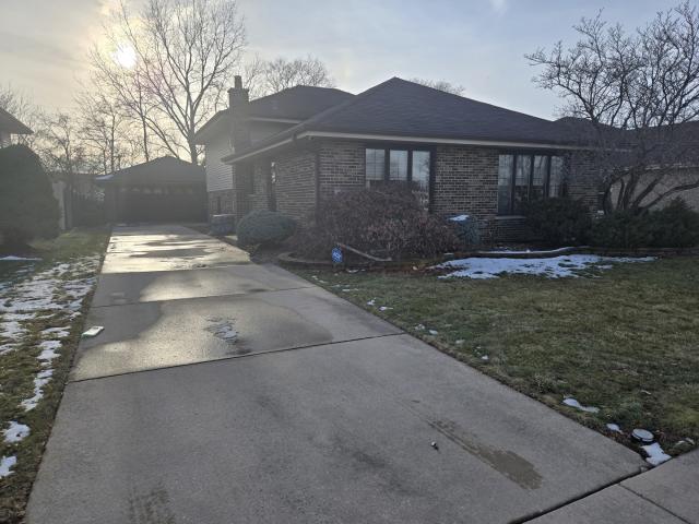 5457 W 108th Pl, Oak Lawn, IL 60453 | Compass