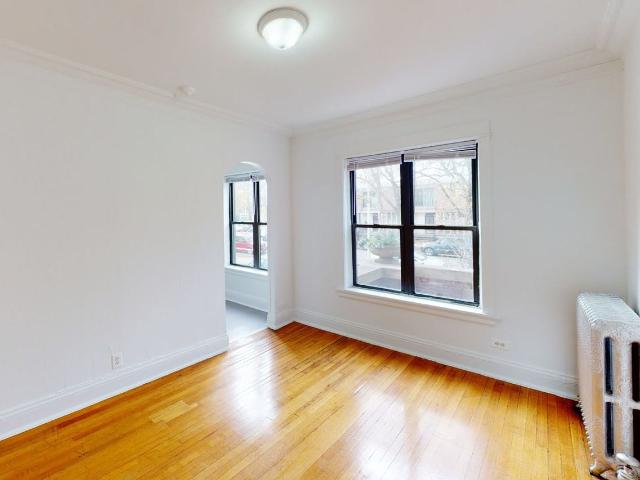 5457 5459 S. Blackstone Avenue 4 Bedroom Apartment for Rent at 5457 S Blackstone Ave, Chicago, IL 60615 Hyde Park