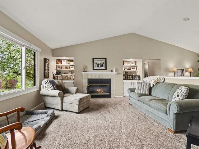 5459 Discovery Drive