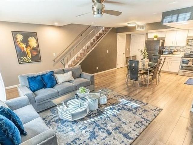 5459 Escondido St, Las Vegas, NV 89119