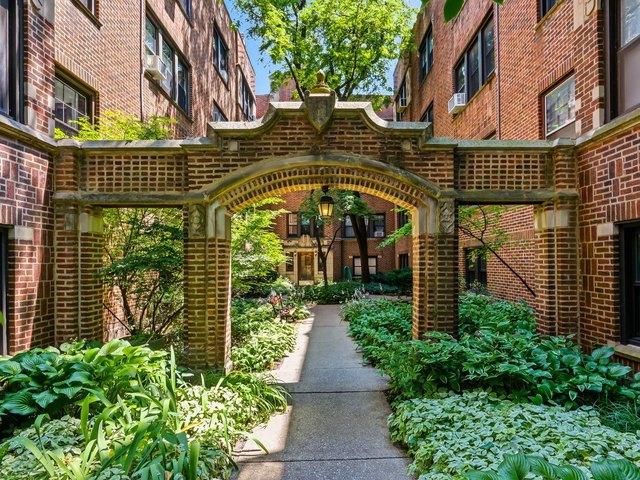 5459 S Ingleside Ave Apt 3S, Chicago, IL 60615