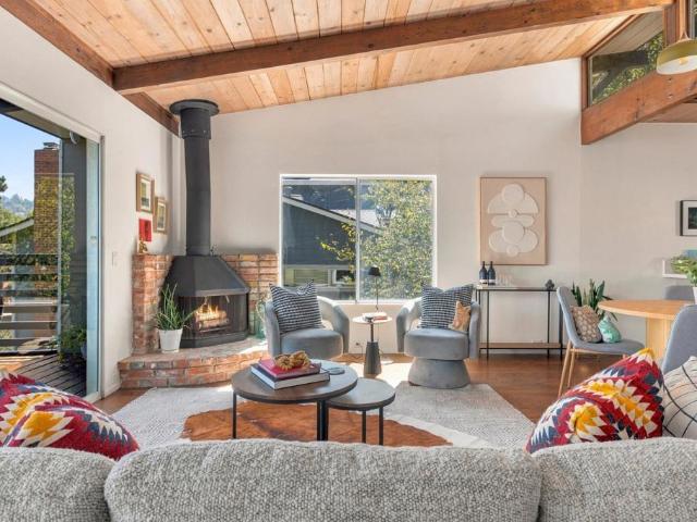 5450 Estates Dr