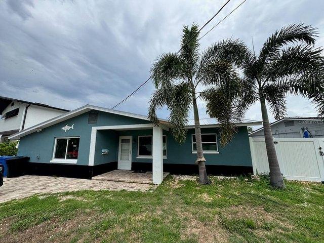 5451 Bayou Grande Blvd NE, Saint Petersburg, FL 33703