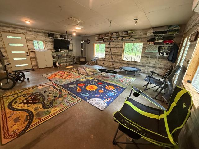 54520 United Country Court