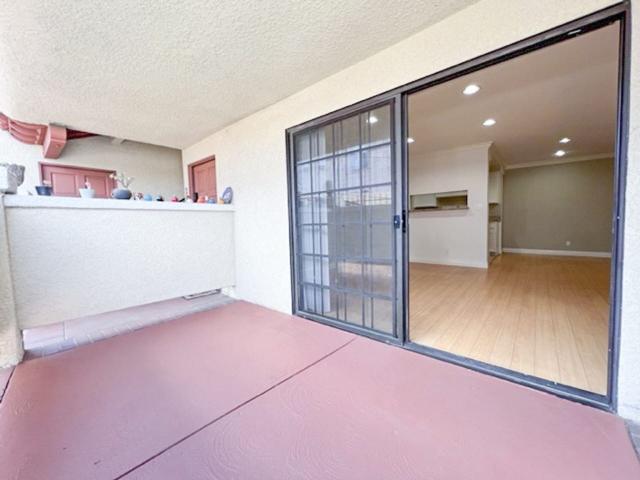 5452 Alvern 2 Bedroom Apartment for Rent at 5452 Alvern Cir, Los Angeles, CA 90045 Westchester Playa Del Rey