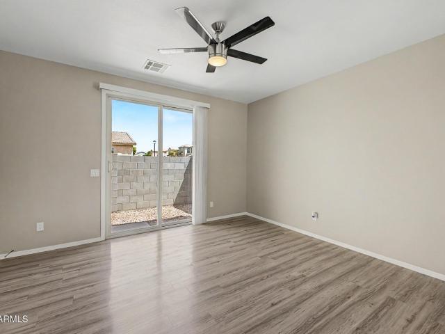 5452 w fulton street