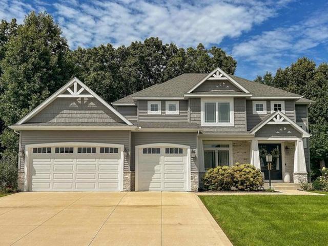 54531 Pierre Trails Dr, Osceola, IN 46561