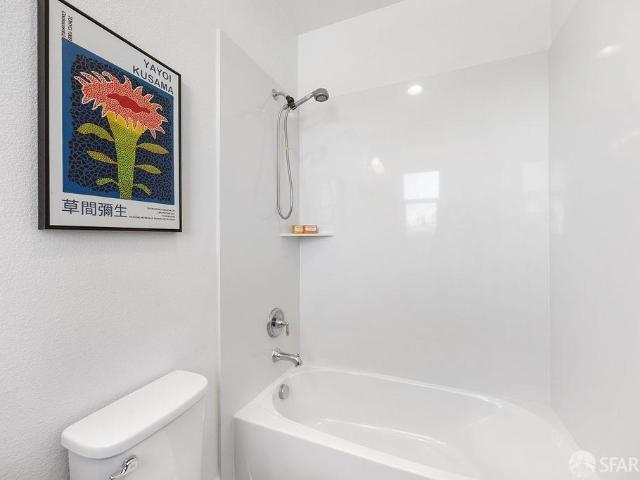 5453 Iron Horse Pkwy, Dublin, CA 94568 | MLS #426121