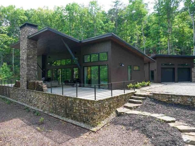 545 Cowart Mountain Rd, Jasper, GA 30143