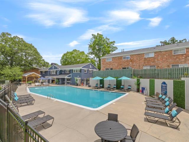 545 burgoyne rd 13