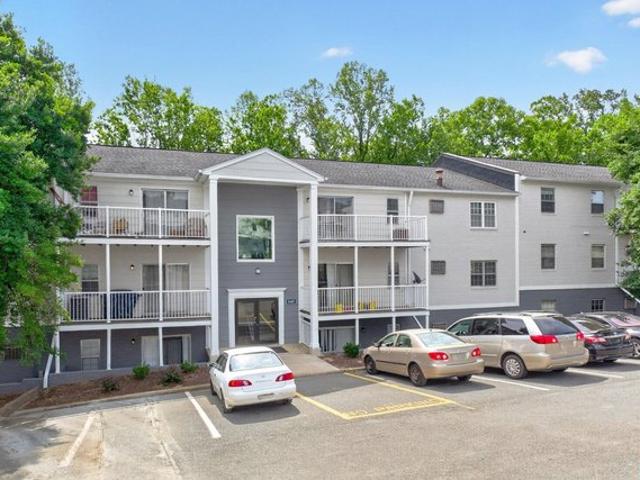 545 Burgoyne Rd Unit 2, Charlottesville, VA 22901