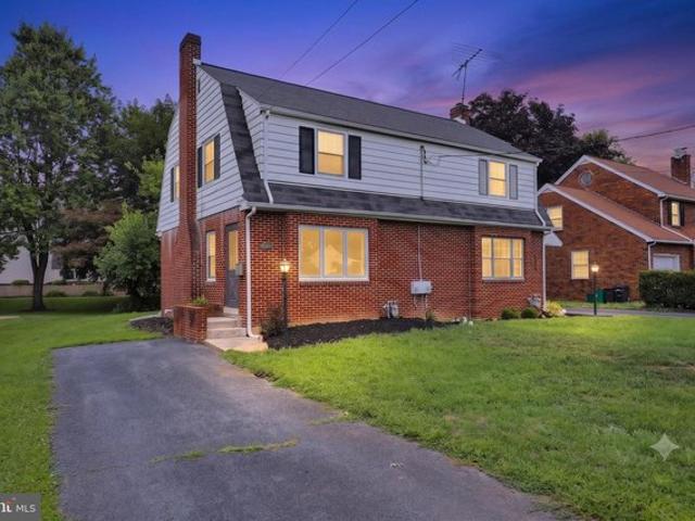 545 E High St, Elizabethtown, PA 17022