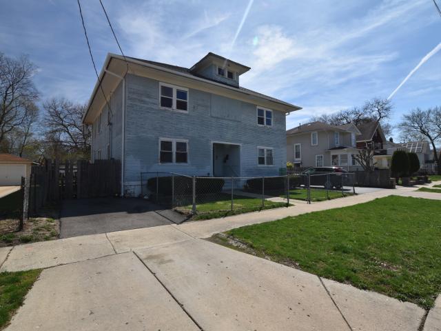 545 Hammond Avenue # 3