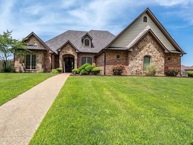 545 Highland Pl, Hallsville, TX 75650