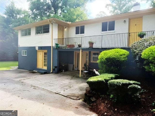 545 Oakview Road