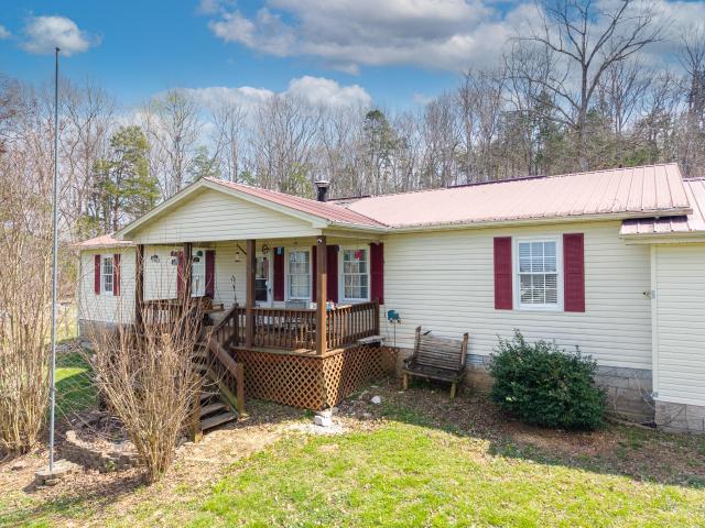 545 Lewis Bray Road