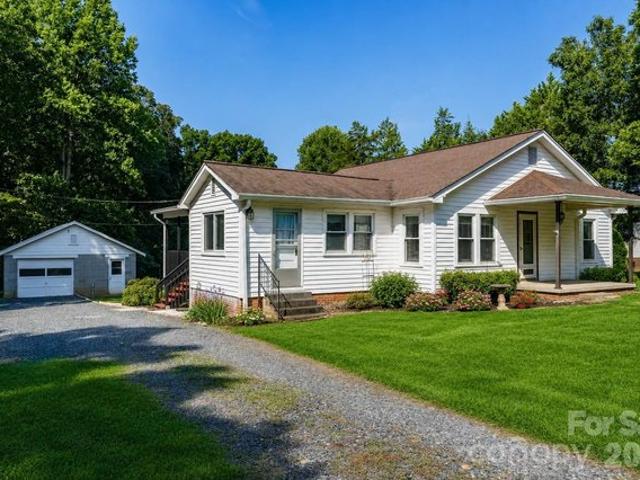545 MT Shepherd Rd, Asheboro, NC 27205
