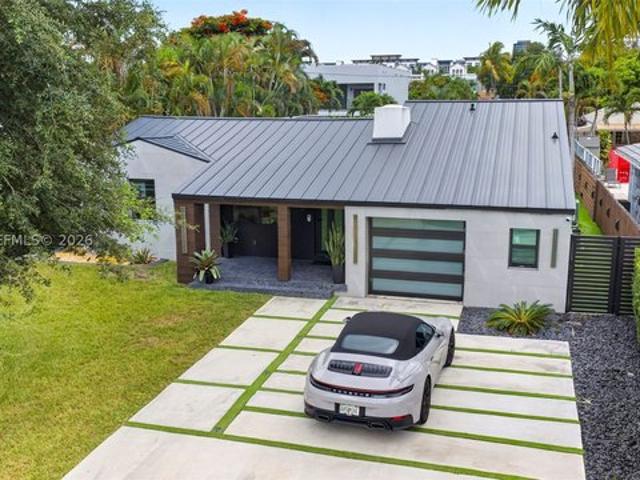 545 NE 9th Ave, Fort Lauderdale, FL 33301