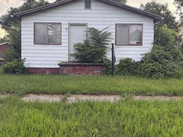 545 S 10th St, Saginaw, MI 48601